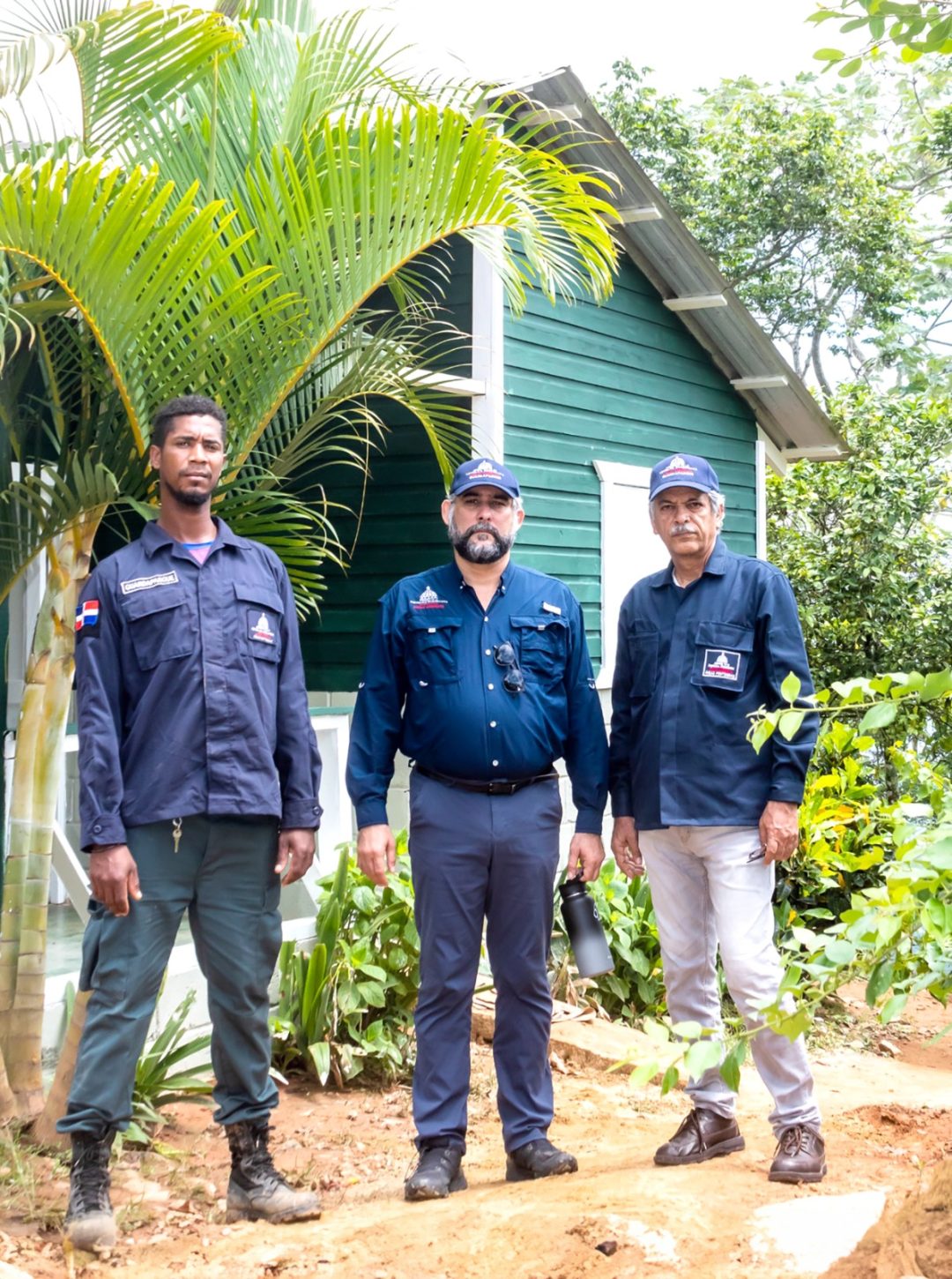 Medio Ambiente apresa a un dominicano por depredar bosque en el Parque ...