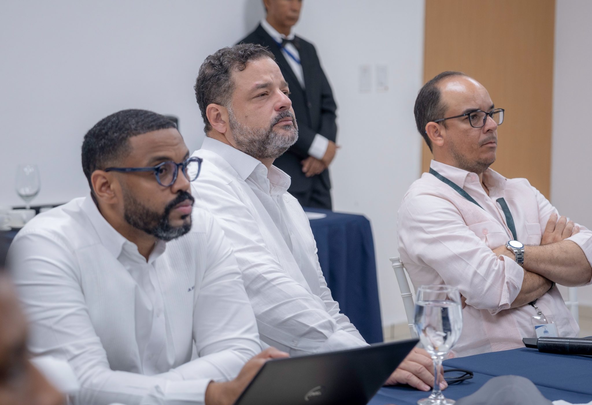 Paíno Henríquez impulsa iniciativas para fortalecer la transparencia y eficiencia del Ministerio ...